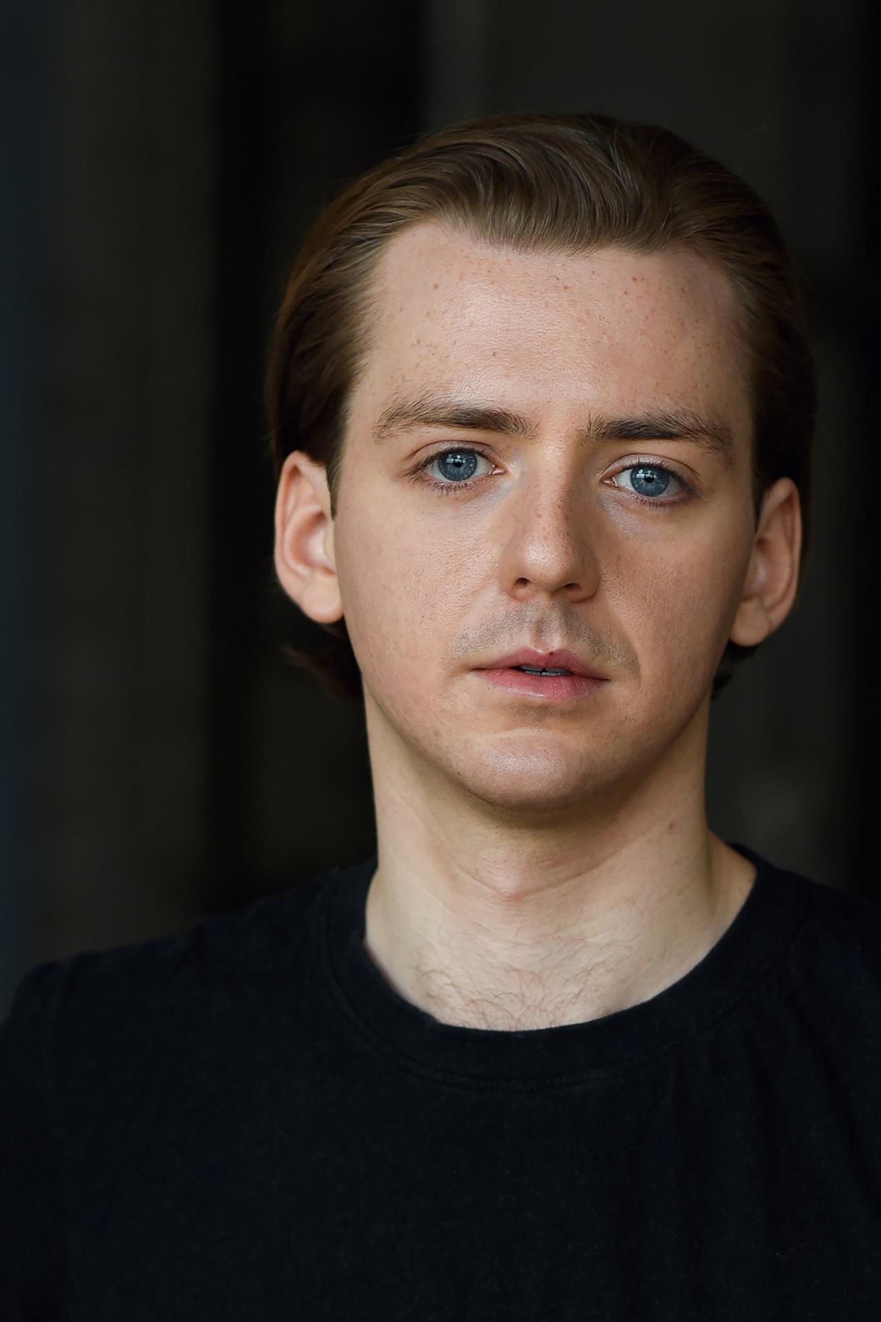 Schauspiel-Absolvent*innen 2023 zu Gast in Inszenierungen - Akademie für Darstellende Kunst ...