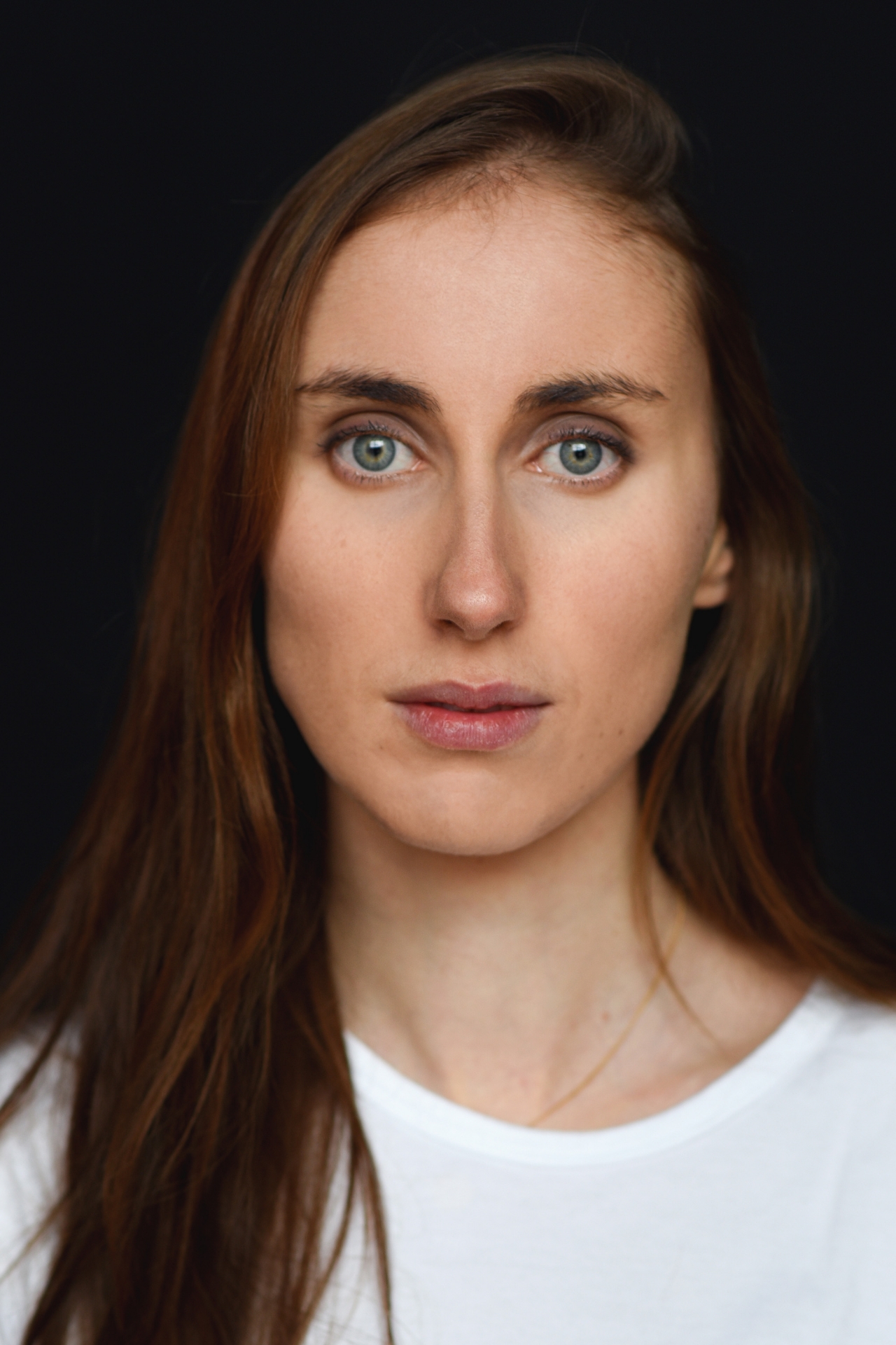 Schauspiel-Absolvent*innen 2023 zu Gast in Inszenierungen - Akademie ...