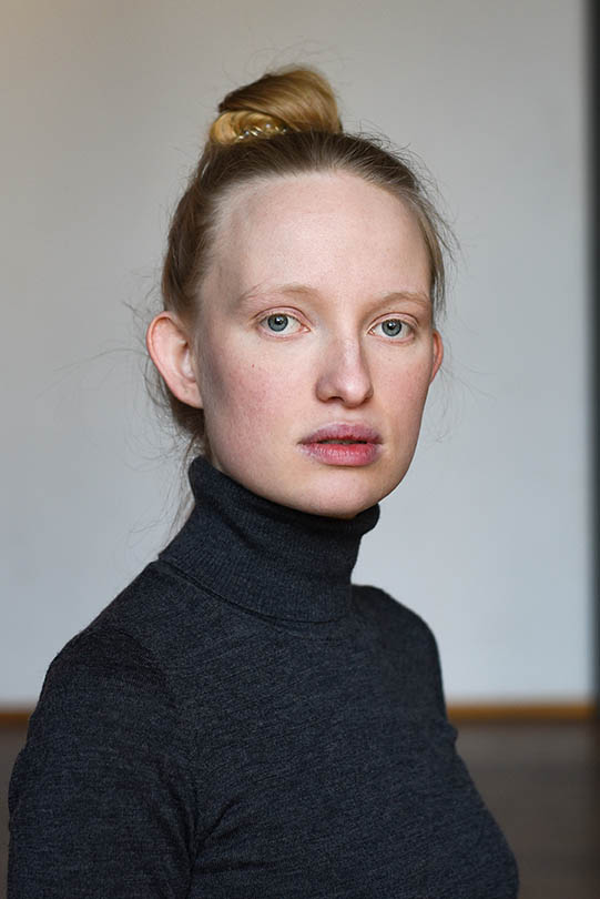 Home - Akademie für Darstellende Kunst Baden-Württemberg GmbH ...